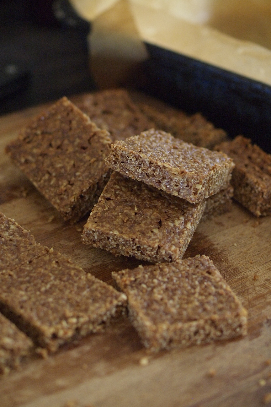 Simple Flapjacks – The Nourishing Hearthfire