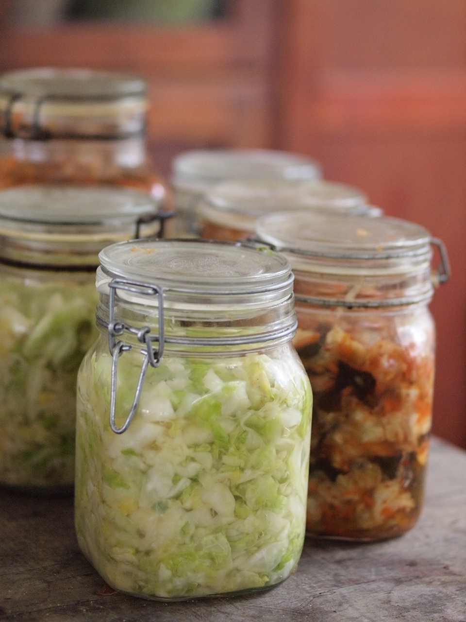 Root cellaring without a root cellar: Simple off-grid food storage ...